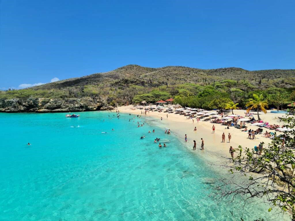 Looking for the most beautiful beaches in Curaçao? Search no longer ...
